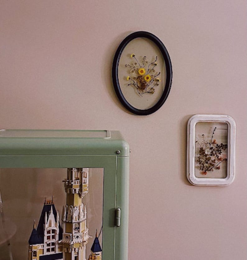 Black Oval Frame Botanical Wall Decor - Etsy