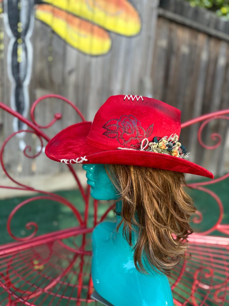 Sparrow Sacred Heart - Red - Heart Cowboy Hat Burning Art - FREE ...