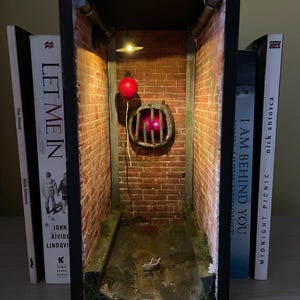Stephen King it Book Nook Shelf Insert Diorama - Etsy