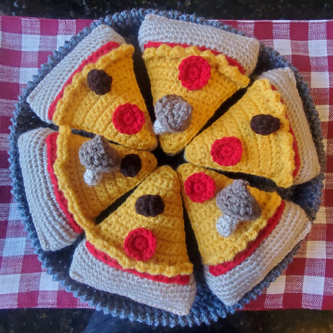 Crochet Pizza Play Food, PDF Pattern, Amigurmi, Pan, Pepperoni, Sausage ...