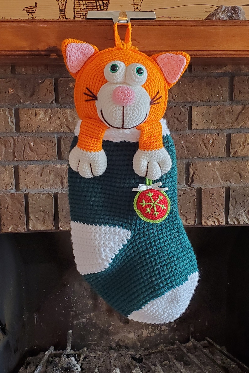 Crochet Christmas Kitty Stocking Pattern Amigurmi Cat Sock - Etsy