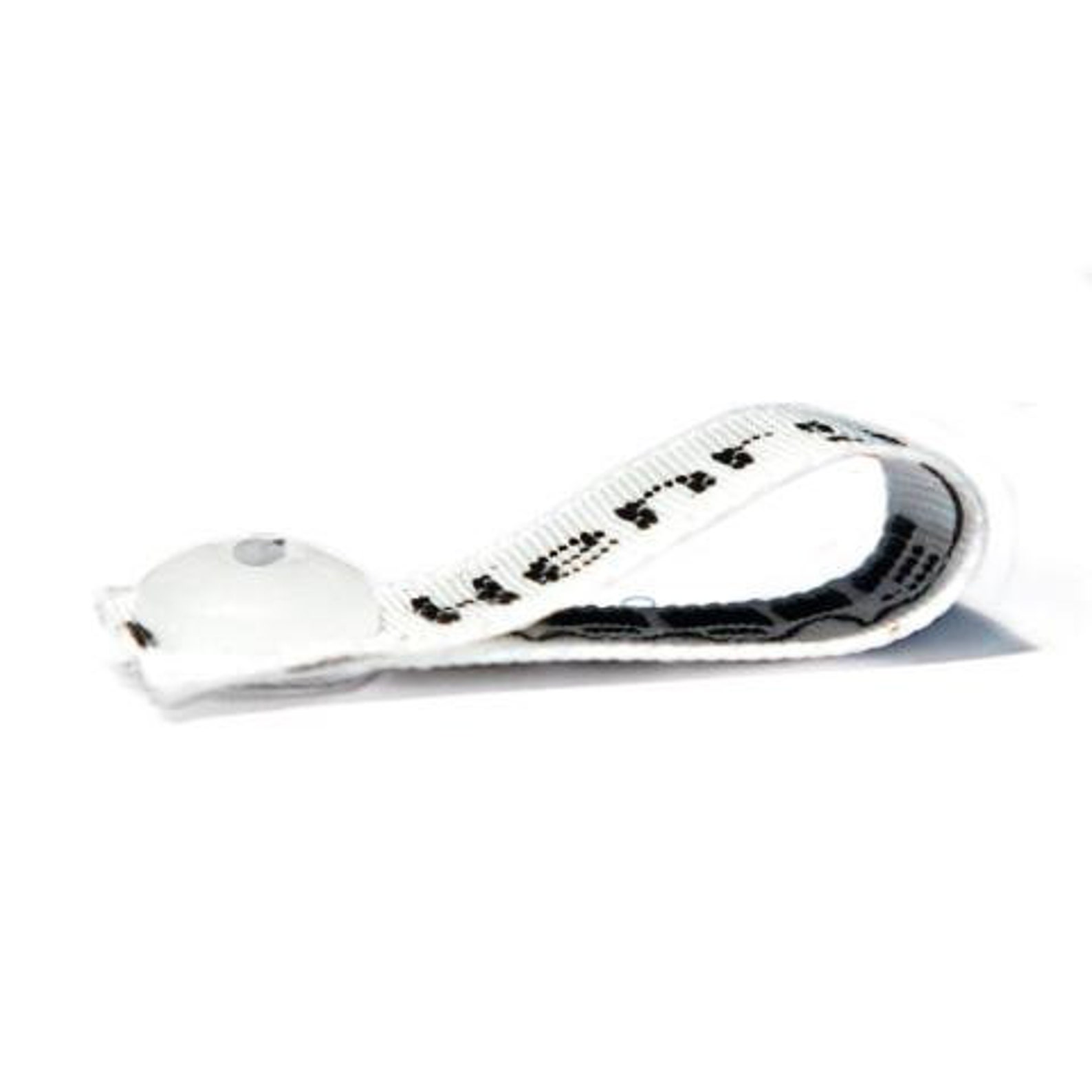 Pin-tag Rivets - the Easy Way to Attach Your Woven Labels / Nametapes ...