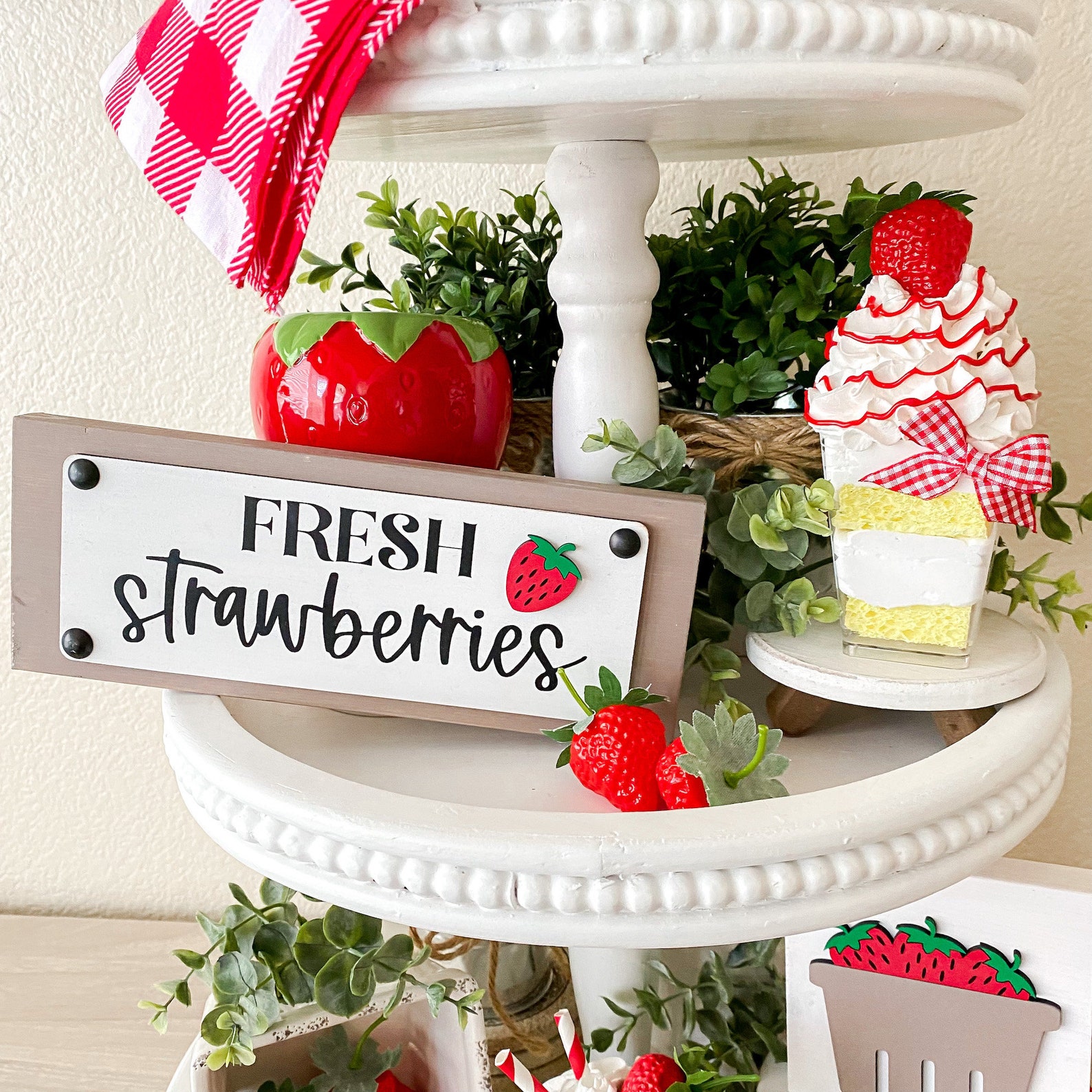 Fresh Strawberries Tiered Tray Sign Set Strawberry Tiered - Etsy