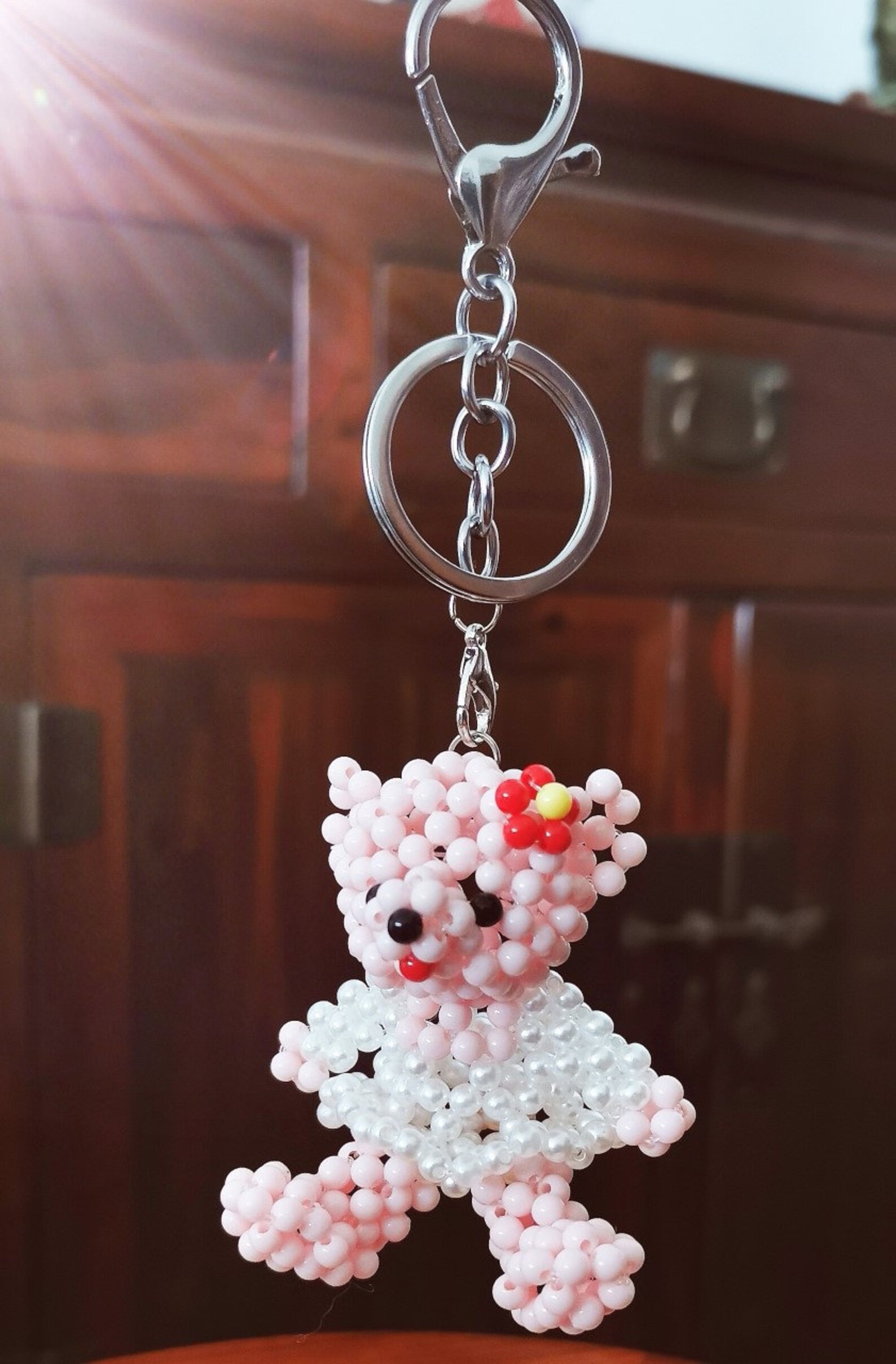 Handmade Beaded Teddy Bear (sitting), 4mm Acrylic Beads, Keyring /bag ...