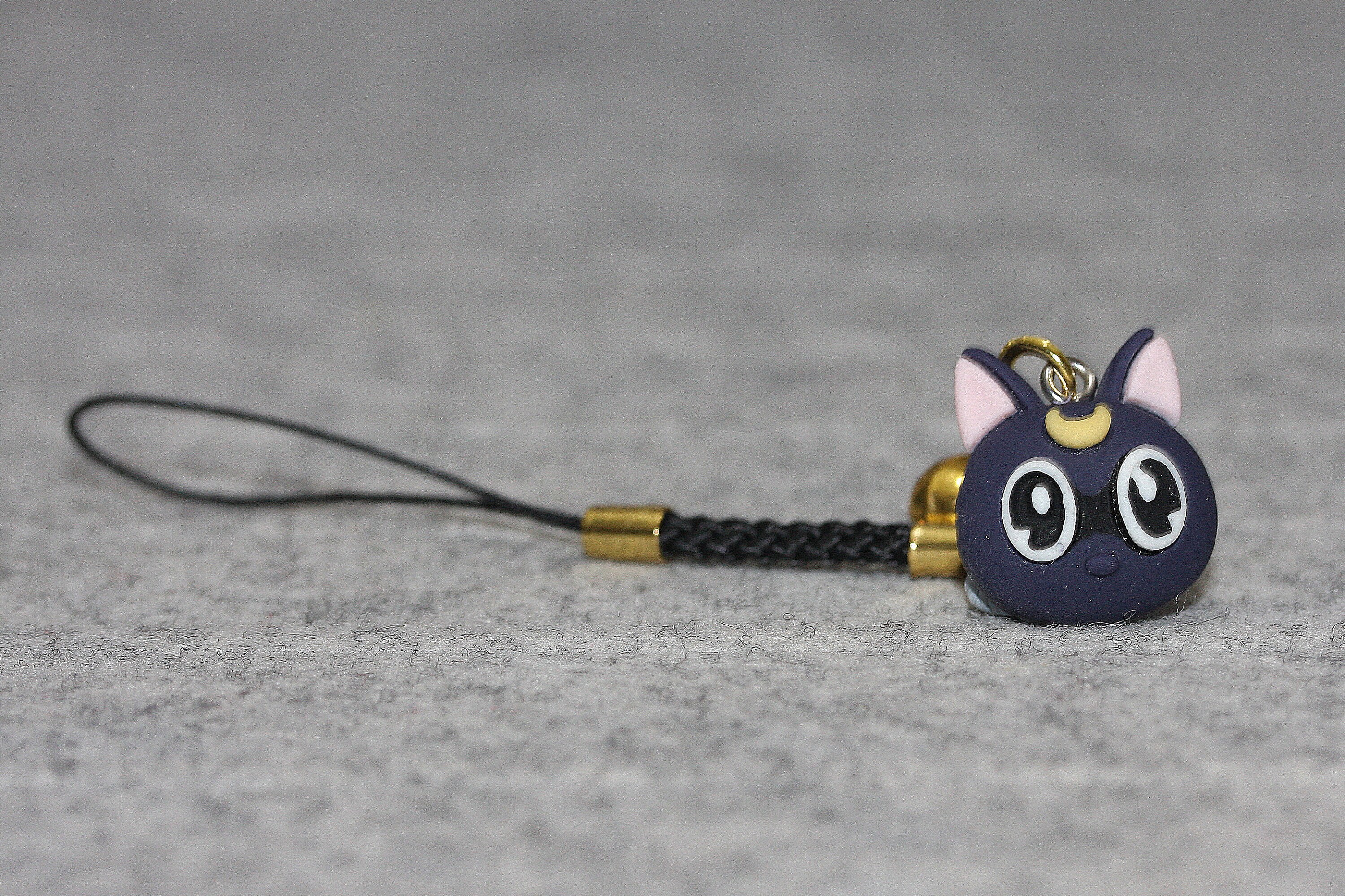 Handmade Resin Cartoon Sailor Moon & Luna Keyring, Mobile Phone Charm ...