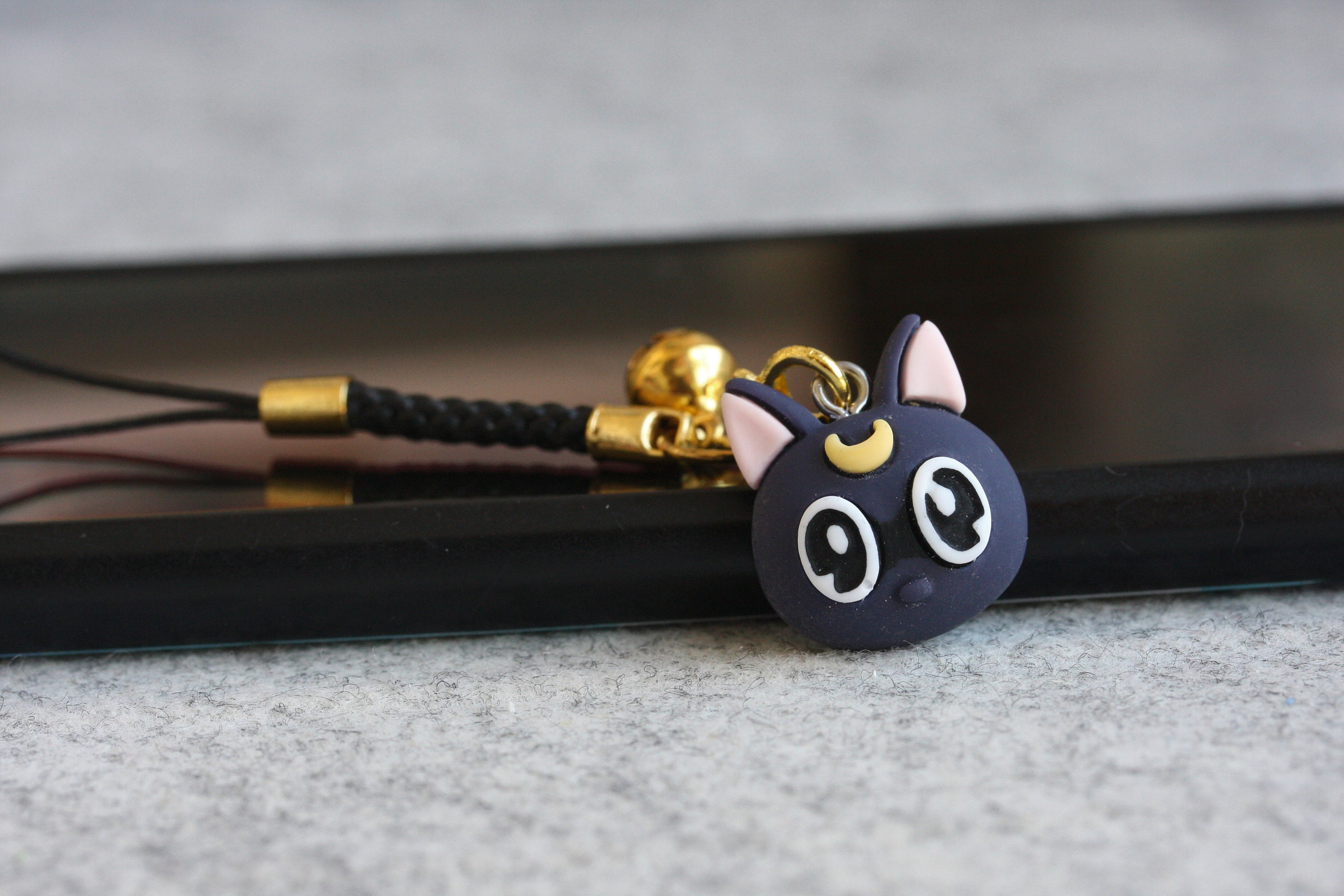 Handmade Resin Cartoon Sailor Moon & Luna Keyring, Mobile Phone Charm ...