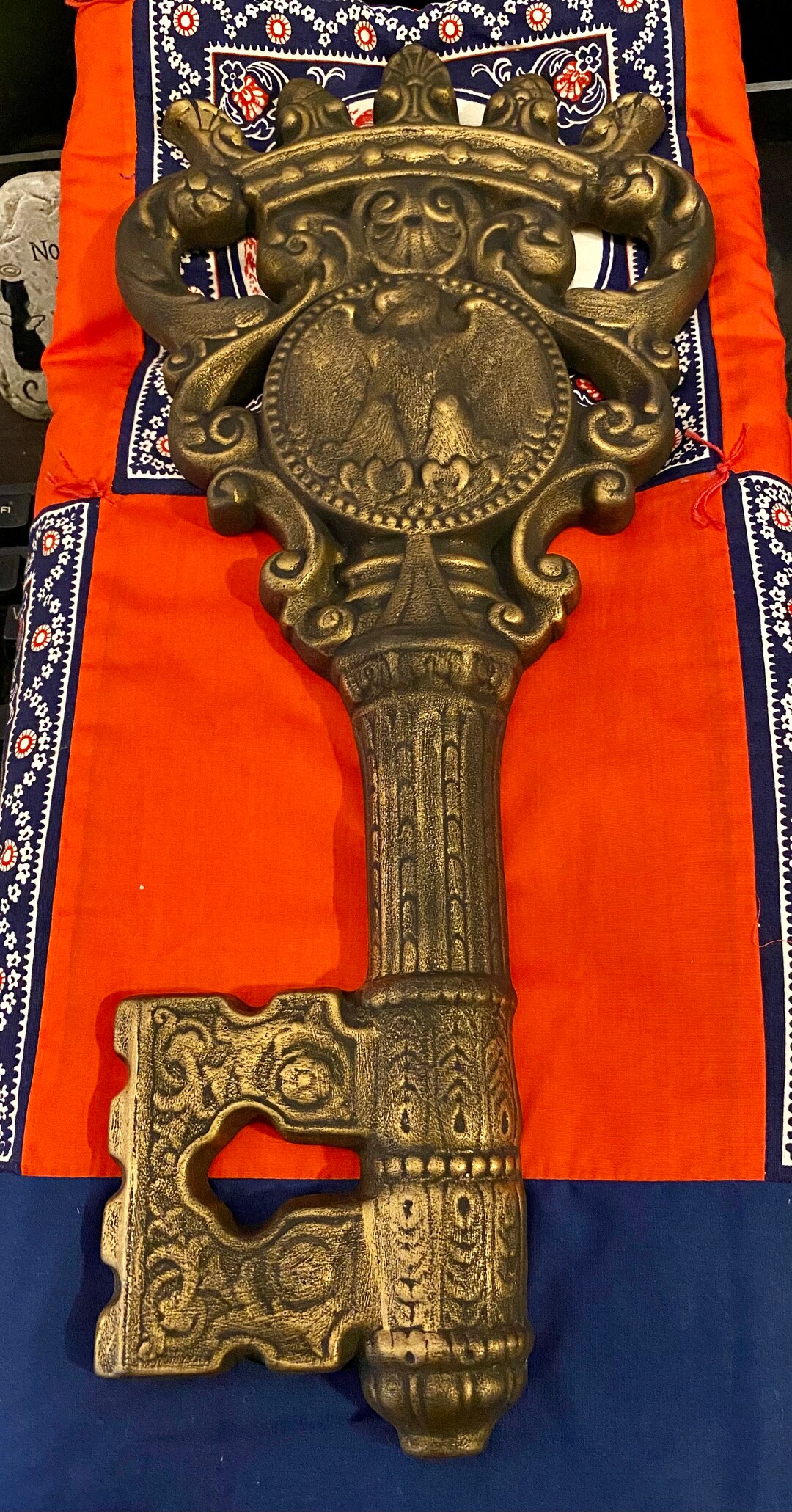Large Vintage Ceramic Eagle Skeleton Key Wall Decor Hanging Mid Century ...