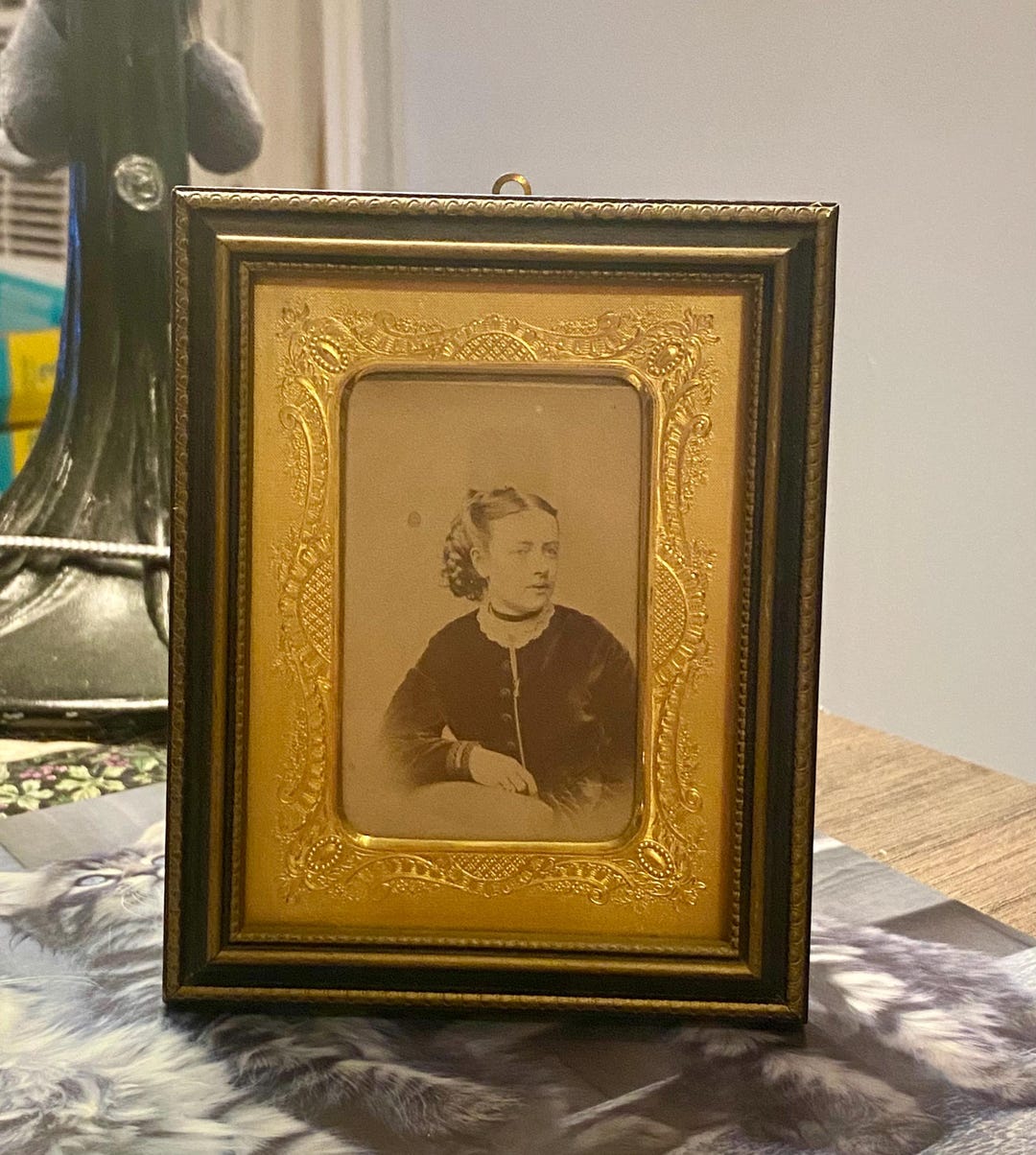 Antique Framed 1800s Photo in Ornate Gold & Black Picture Frame ...