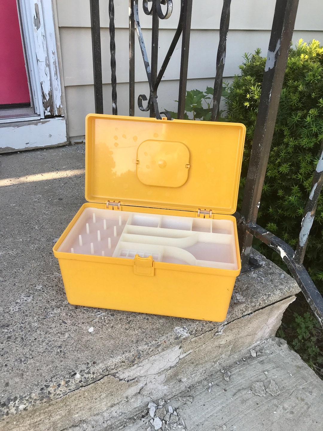 Vintage Yellow Plastic 2 Tier Knitting or Sewing Case Tool Box Wilson ...