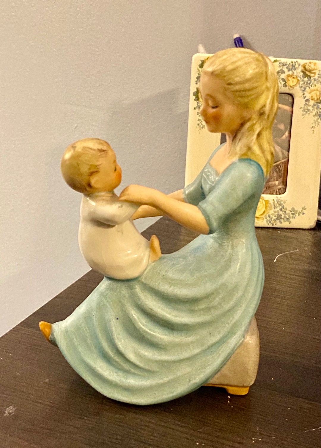 Vintage Goebel Collectible Figurine Rock a Bye Baby From 1959 Mother ...