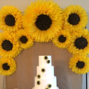 Paper Sunflower Backdrop for Sunflower Weddings, Sunflower Themed ...