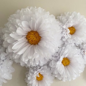 Wedding Flowers, Tissue Paper Daisy Flower Backdrop Set of 9, Daisy ...