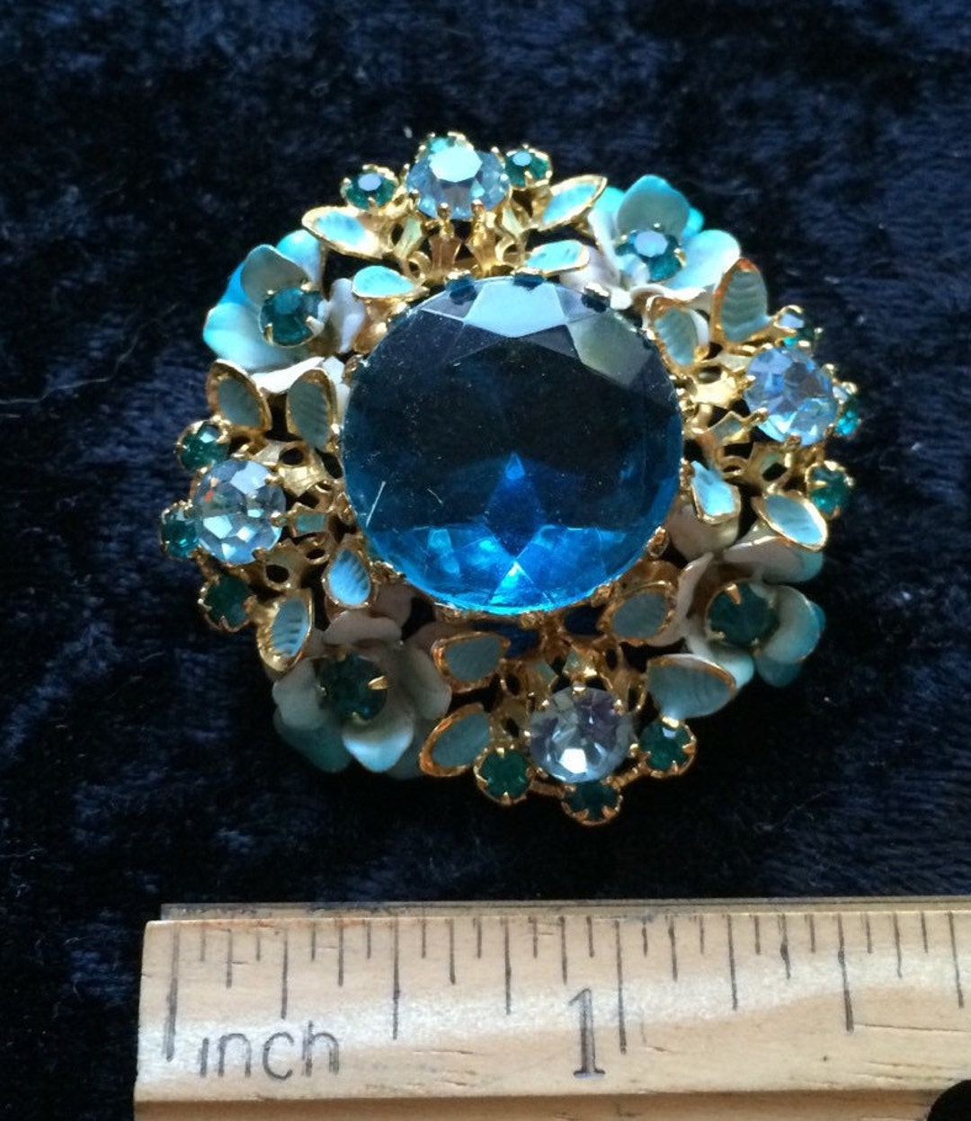 Vintage Austrian Elegant Prong Set Crystal Rhinestone Brooch Round Gold ...