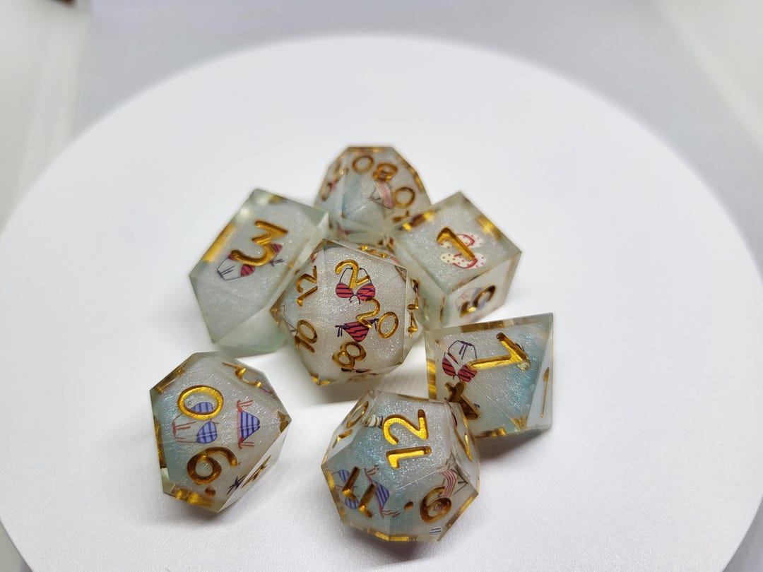 Beach Babe - Set of 7 Gaming Dice - Etsy