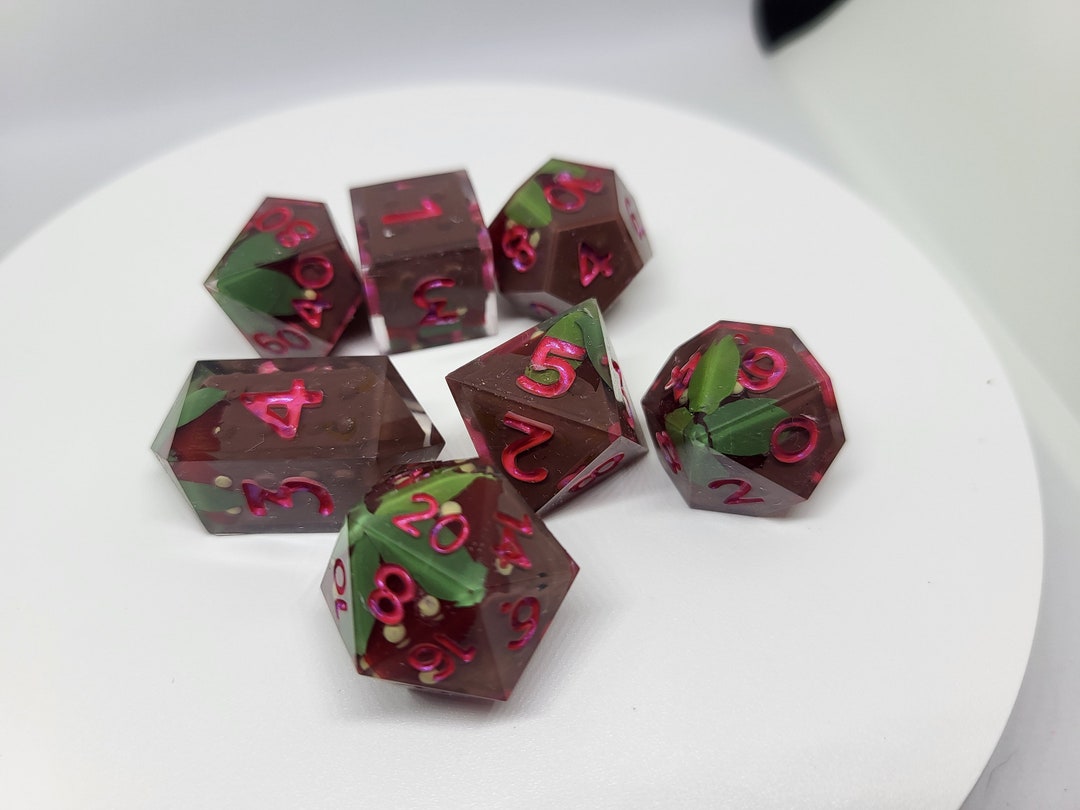 Chocolate Covered Strawberries - Set of 7 Gaming Dice - Etsy
