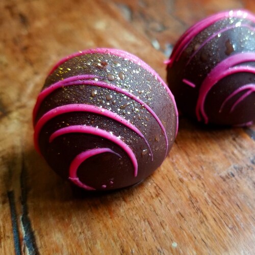 Hand-dipped Artisan Chocolate Truffles | Etsy