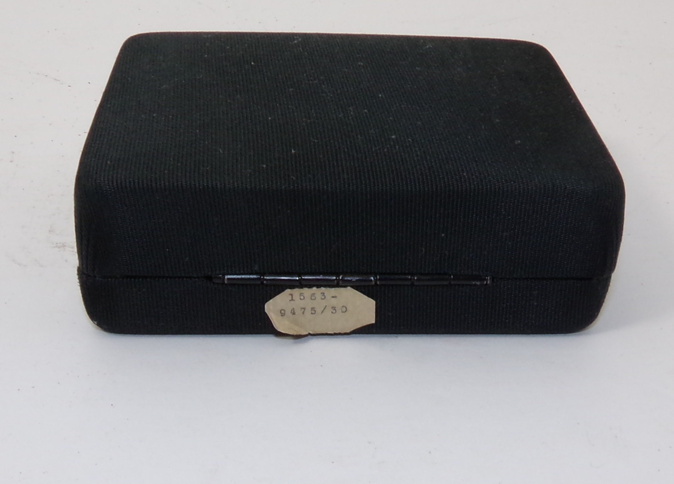 032 Vintage Swank Men's Black Onyx Stone Wrap Around Cuff Links & Tie ...