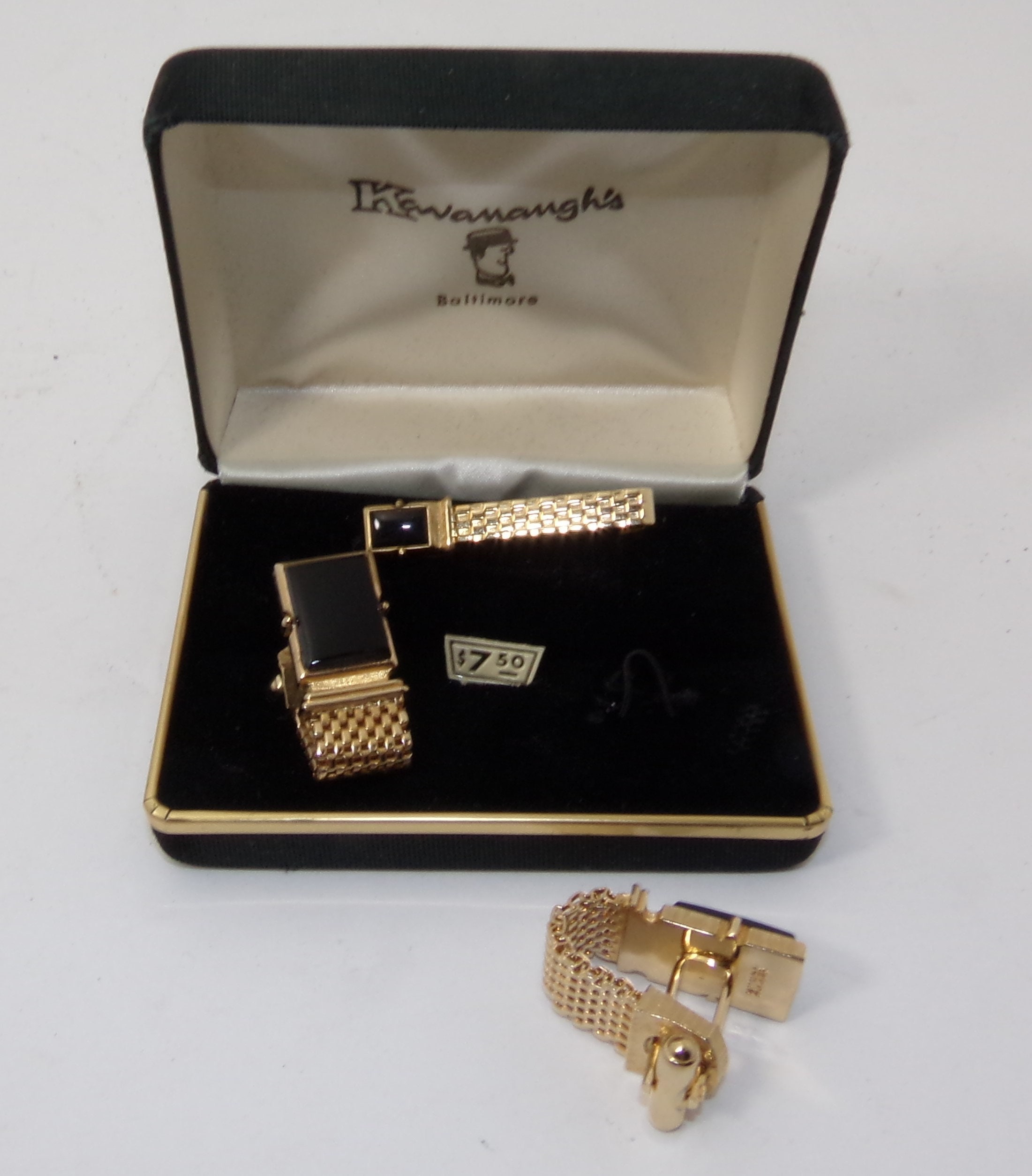 032 Vintage Swank Men's Black Onyx Stone Wrap Around Cuff Links & Tie ...