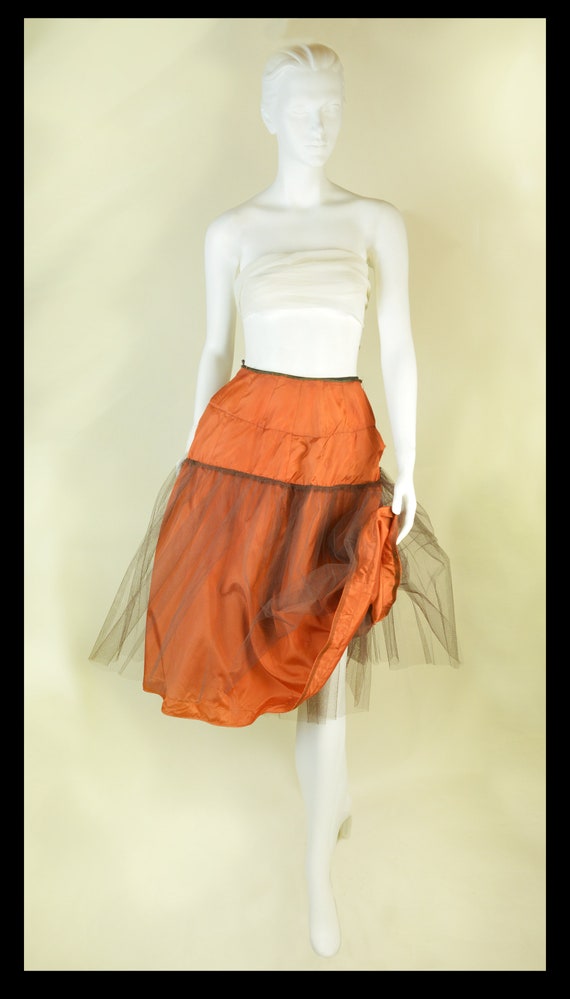 Authentic Crinoline Vintage Tulle Crinoline 1950s Pet… - Gem