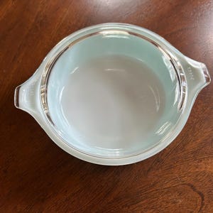 Pyrex TURQUOISE BUTTERPRINT One Pint Round Covered Casserole! - Etsy