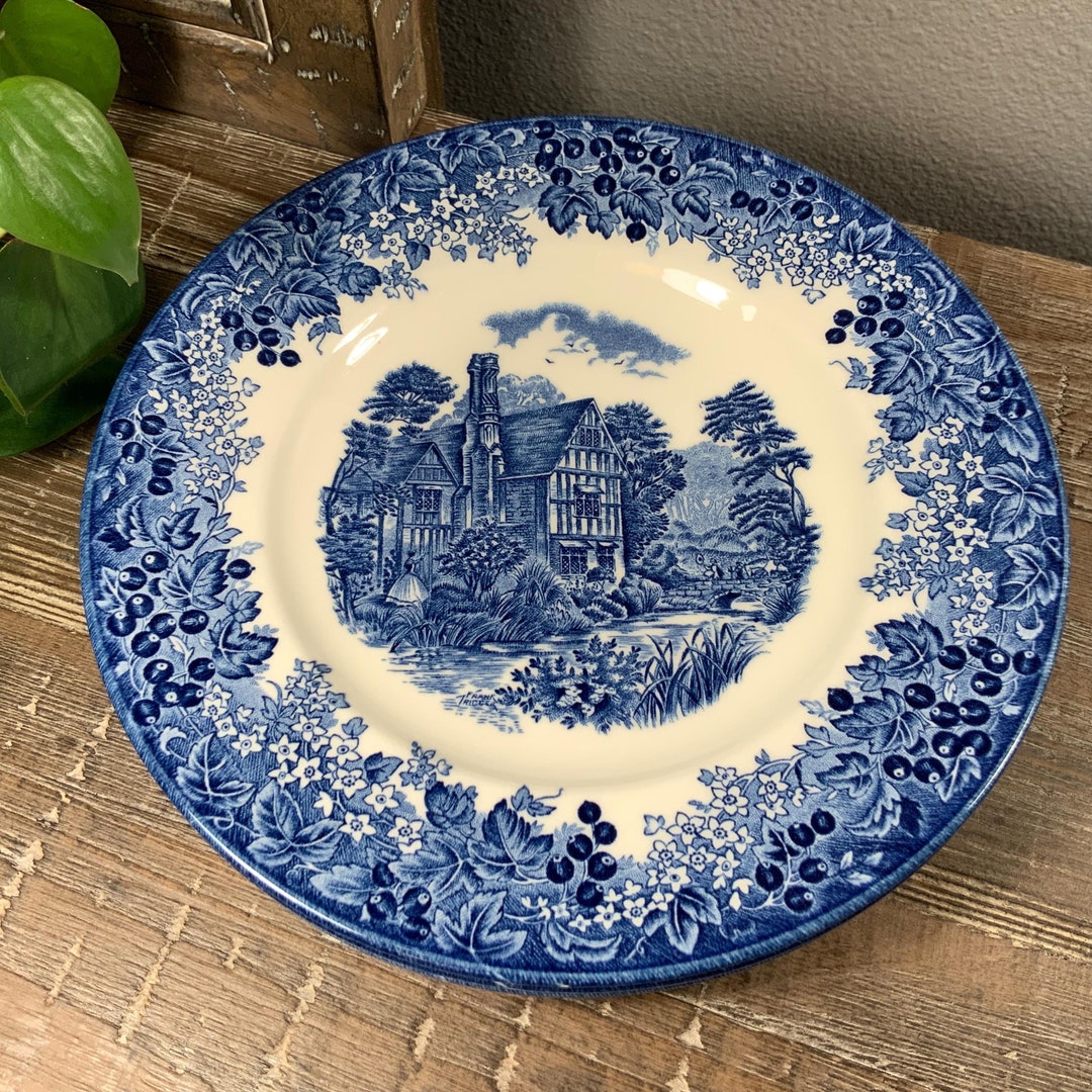 Three 3 Wedgwood 8 ROMANTIC ENGLAND Salad Plates Huddington Court ...