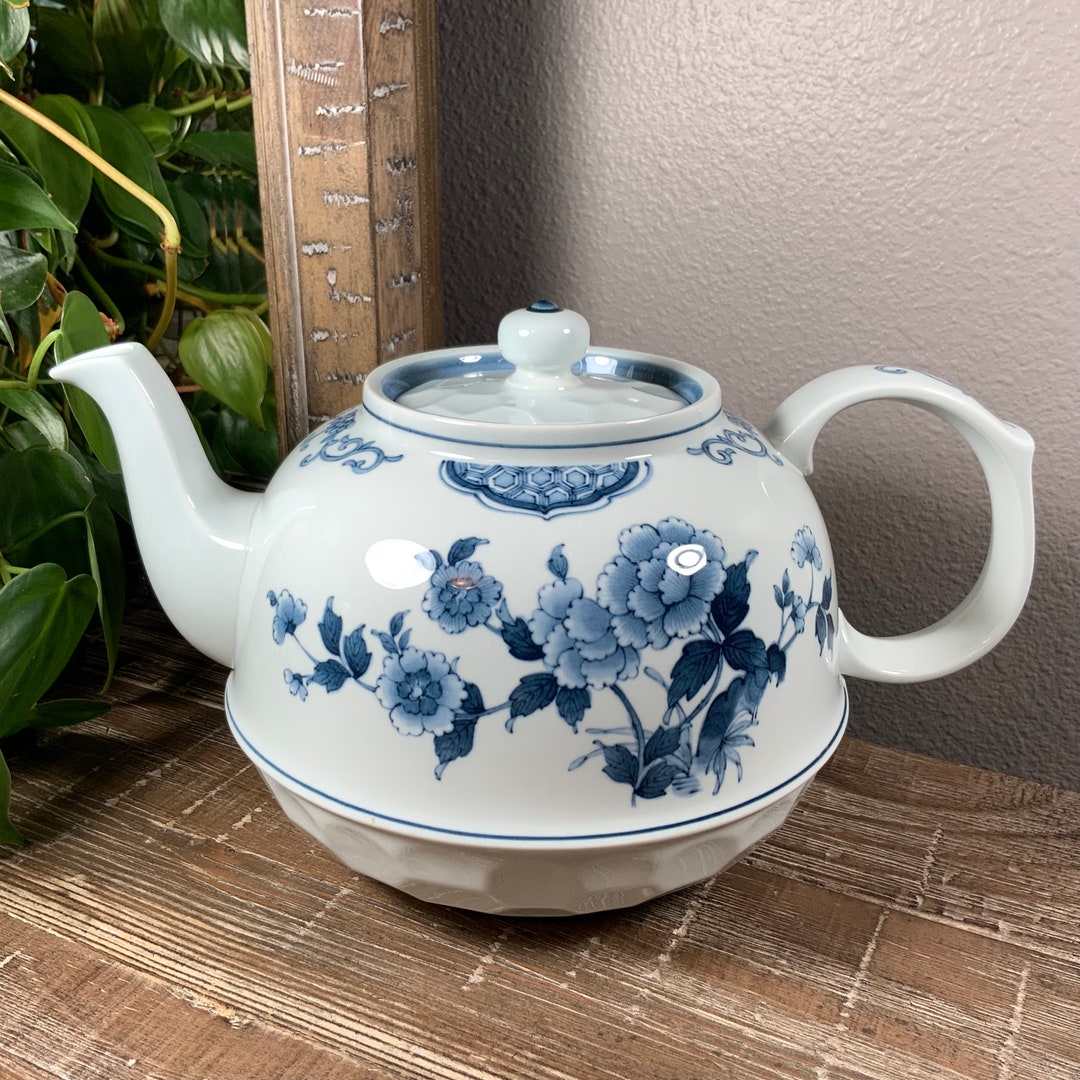 Noritake SOMETSUKE Ming Tree 5-cup Teapot - Versatone Orient - Blue and ...