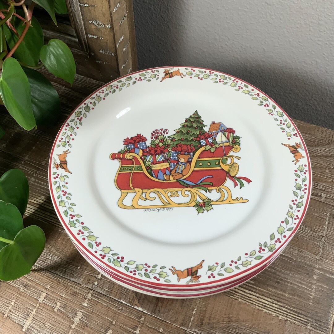 Four (4) International OVER THE HOUSETOPS Dessert / Salad Plates - by ...