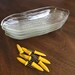 Clear Glass Embossed Sweet Corn Boats With Yellow Plastic Holders (4 ...