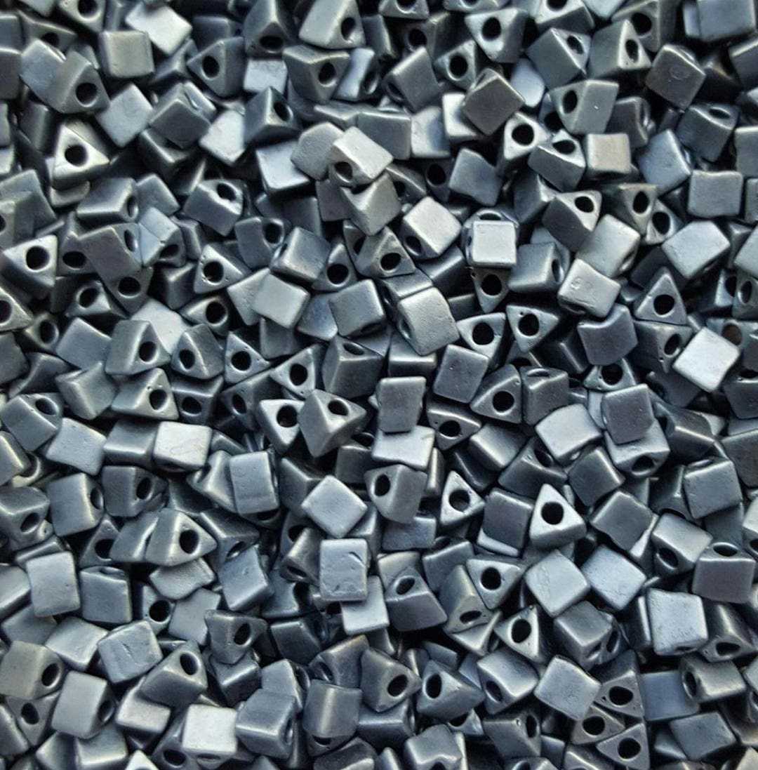 Miyuki 5/0 Sharp Triangle Beads - Matte Gunmetal STR5-2001 - Select 10 ...