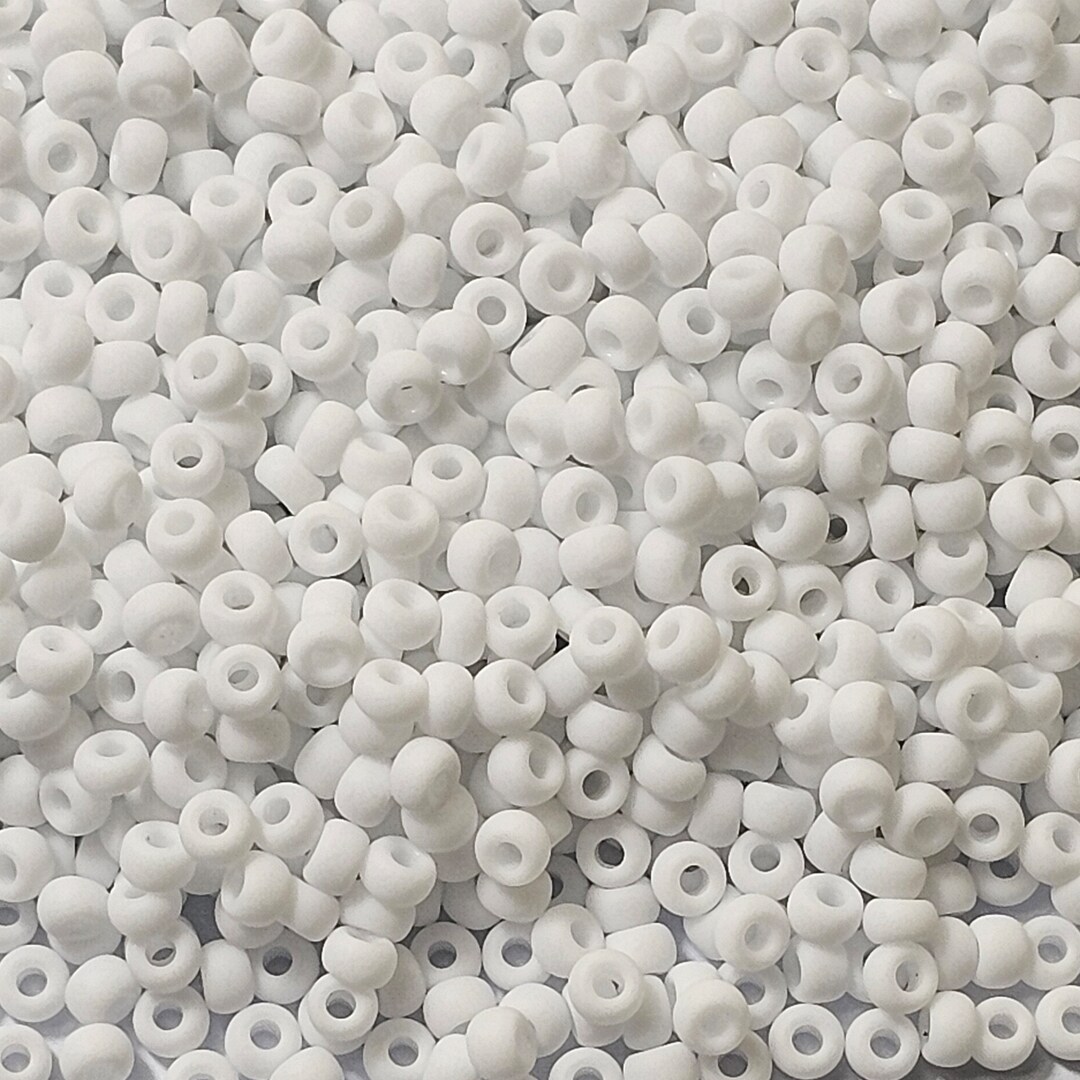 6/0 Miyuki Japanese 4mm Glass Seed Beads, Matte Opaque White #402F, 20 ...