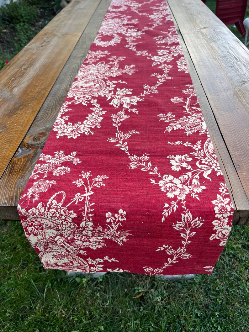 Red Table Runner Toile Table Runner French Country Table - Etsy