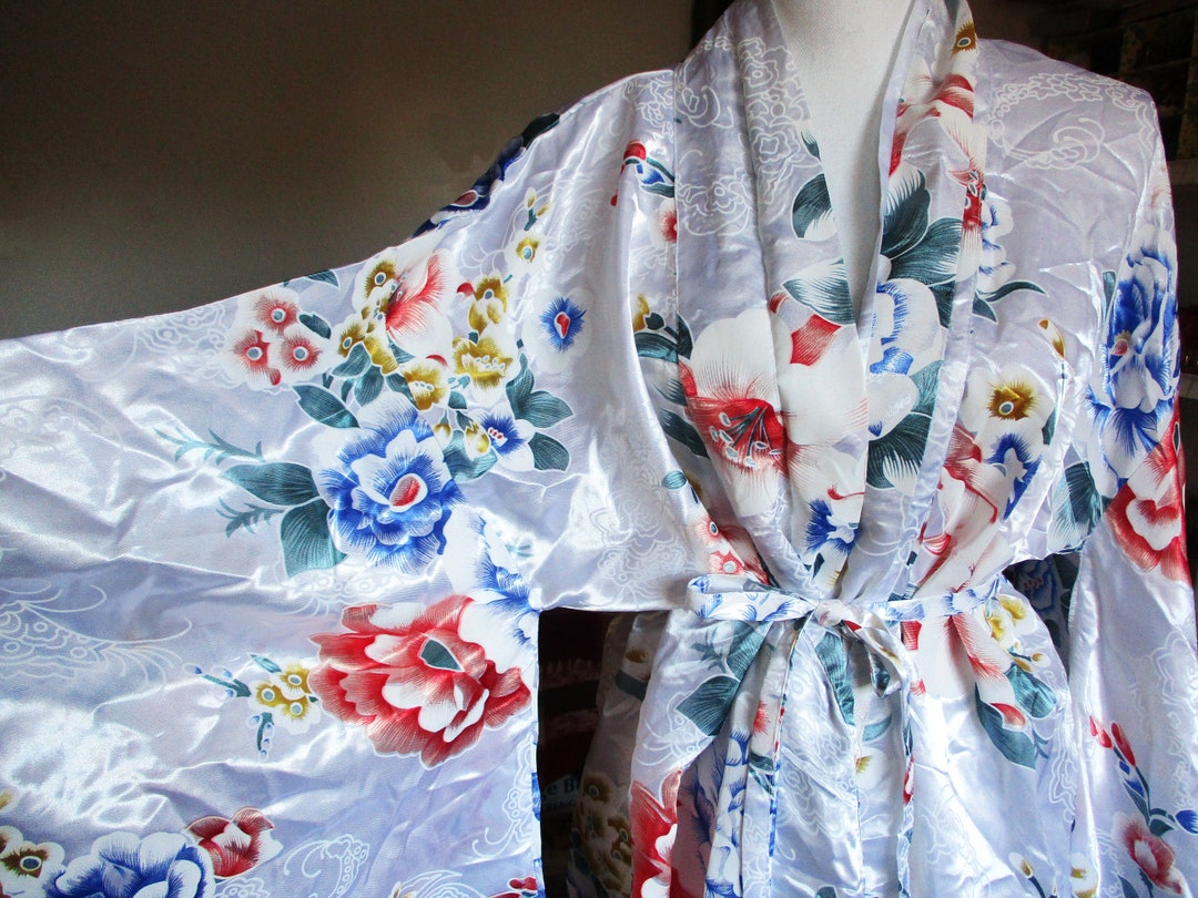 Vintage Floral Satin Kimono Robe: 1990s NOS White Long Robe Medium - Etsy