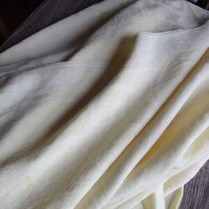 Vintage Damask Tablecloth Rectangle 78x52 Light Yellow Tablecloth - Etsy