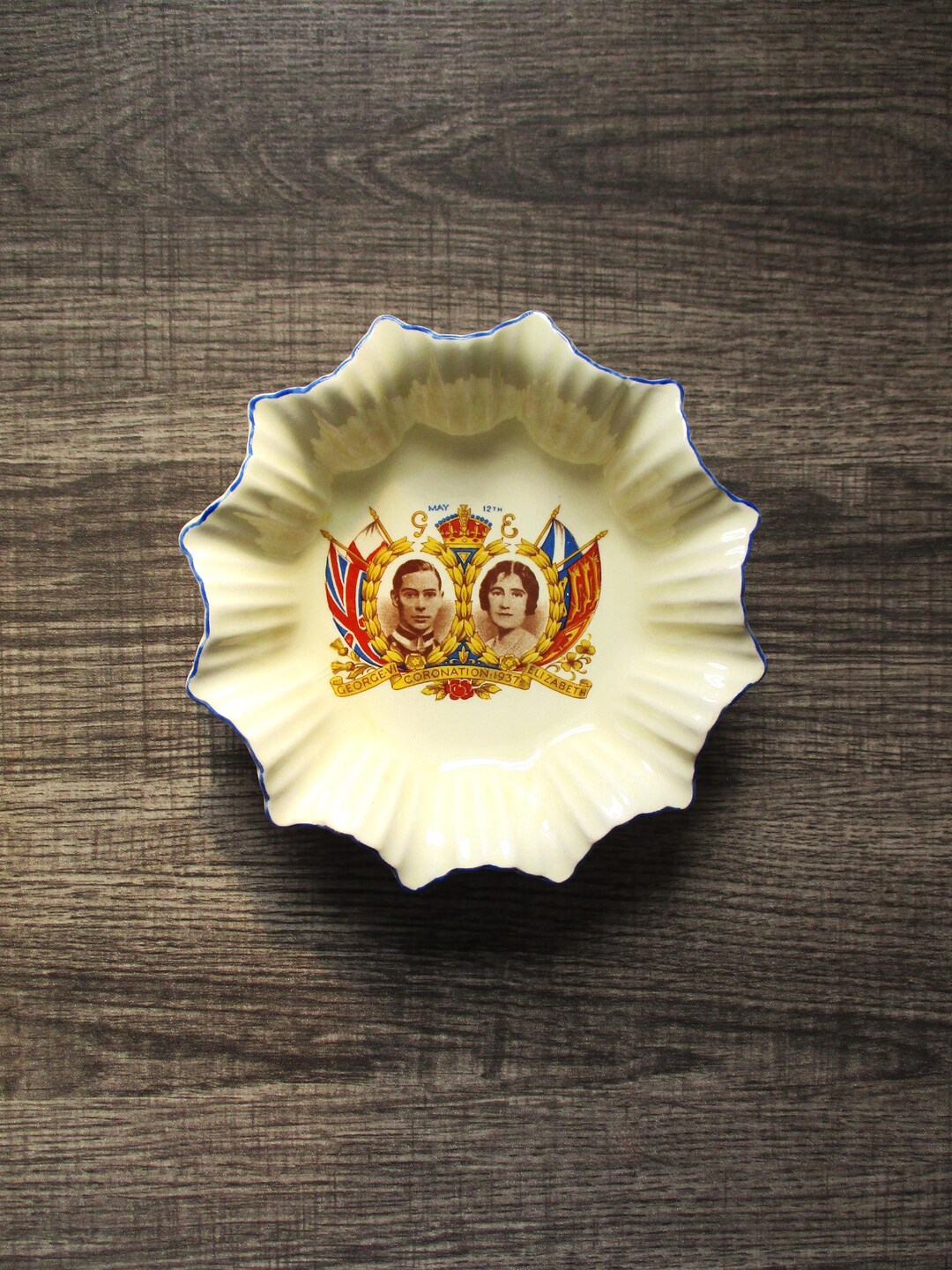 Meakin Coronation Dish Vintage England Queen Elizabeth II Coronation ...
