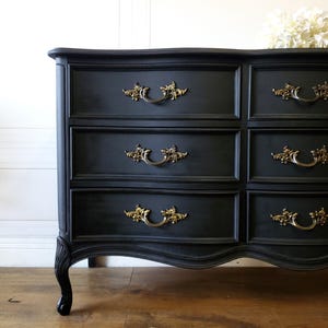 SIMILAR AVAILABLE! Free Shipping! Custom Painted Boudoir Dixie Vintage ...
