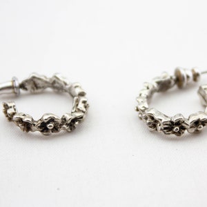 Vintage EH Signed Dark Silver Tone Metal Flower Hoop Earrings - Etsy