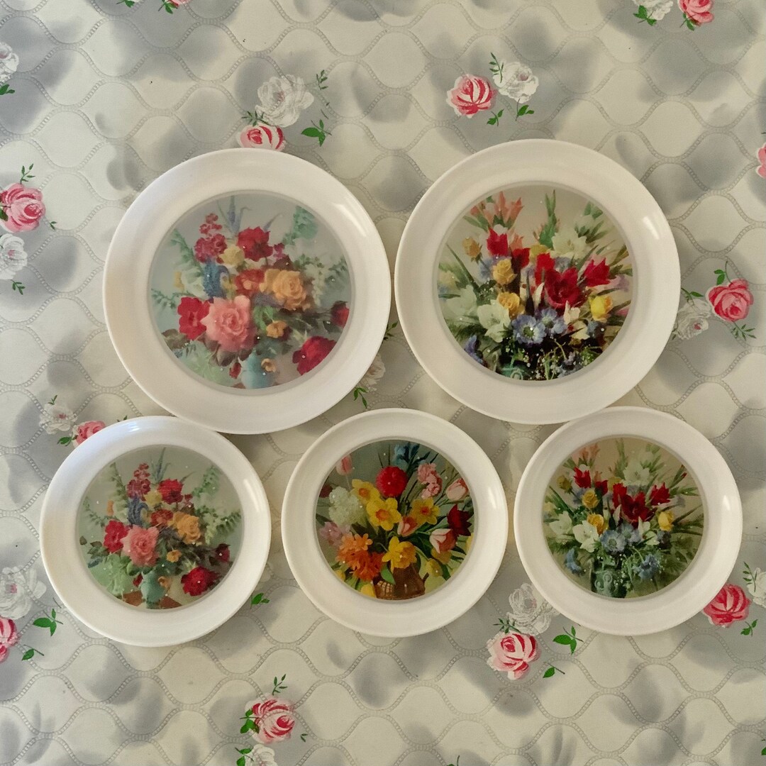 Plastic Coasters With Flower Design, Vintage Retro Floral Barware - Etsy
