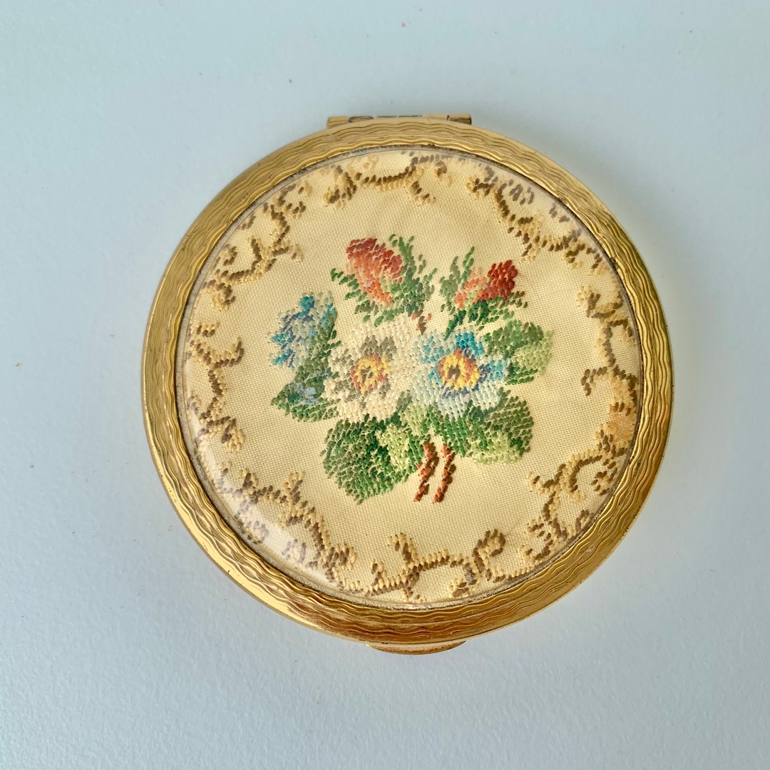 Vintage Kigu Powder Compact With Embroidered Pink and Blue Flowers ...