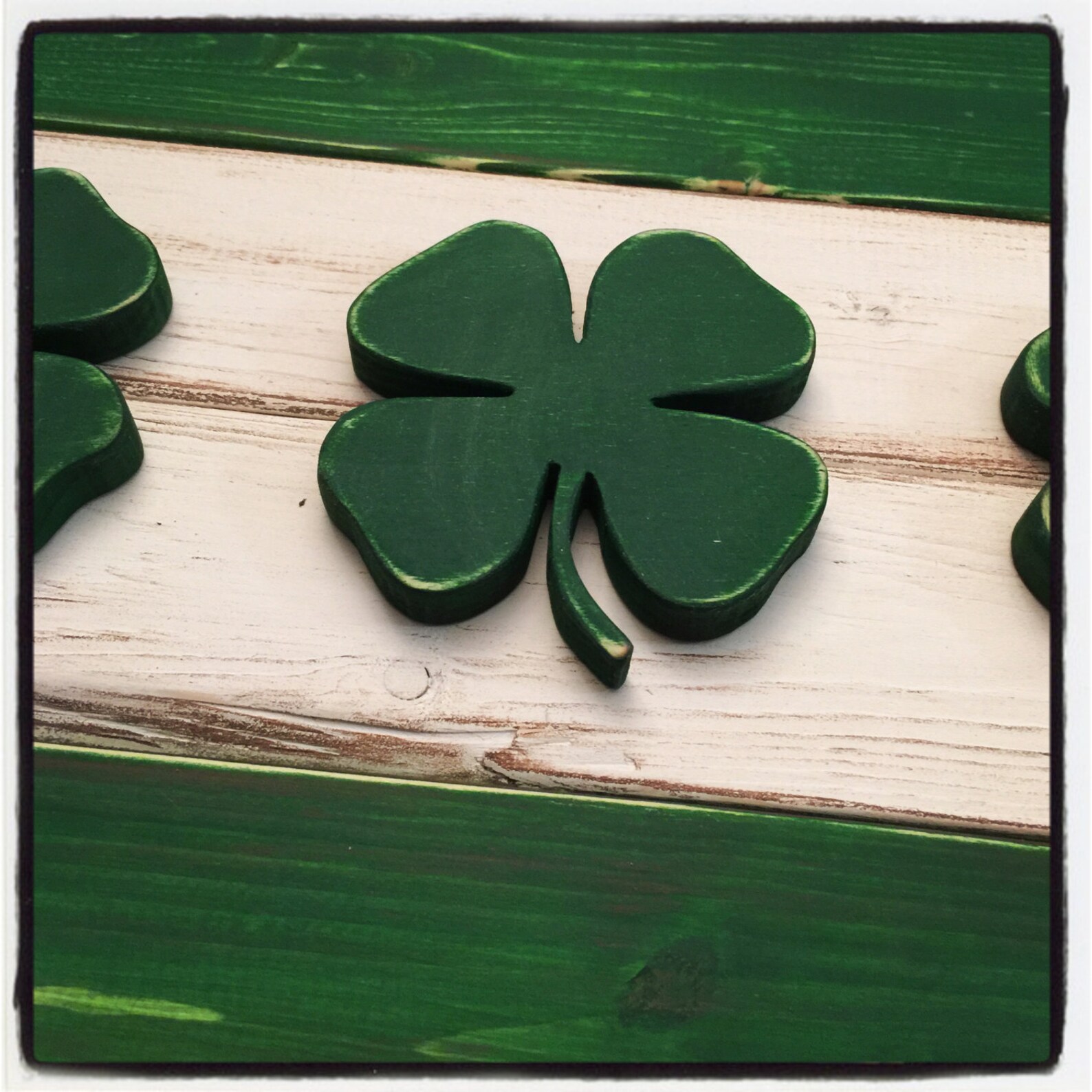 Rustic Wooden Chicago Irish Flag - Southside Irish Wooden Chicago Flag ...