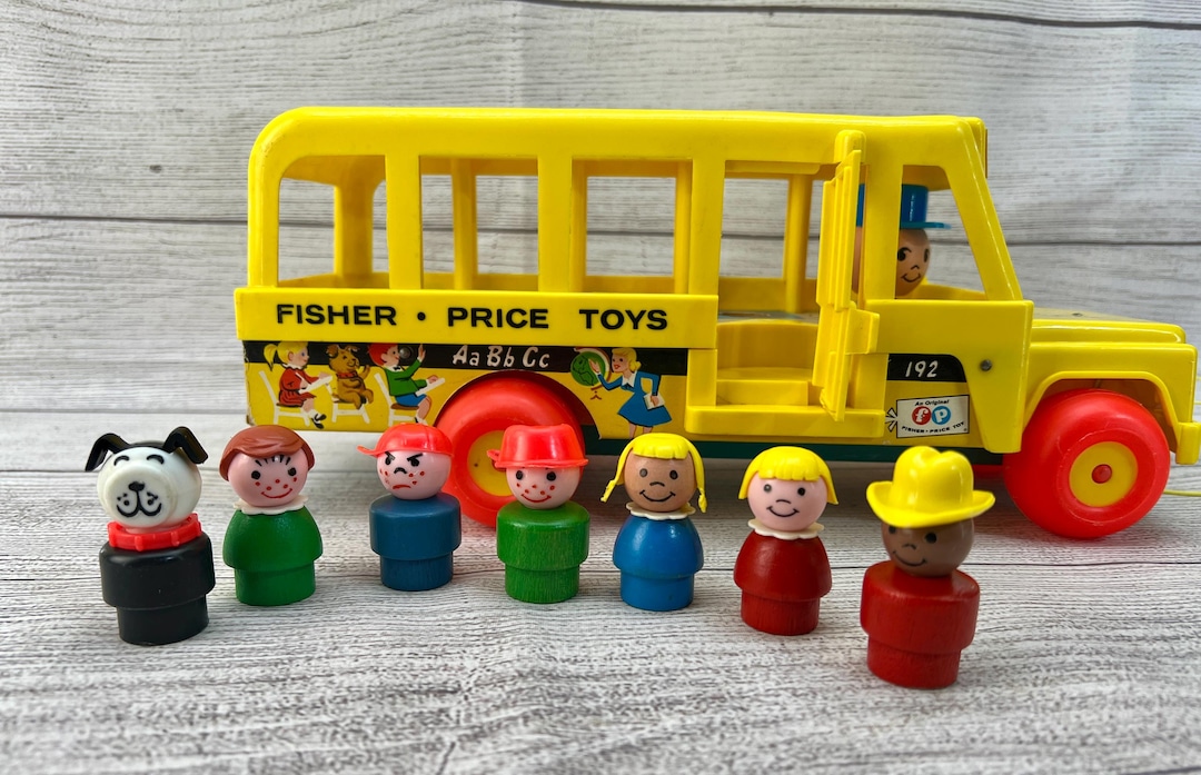 Vintage 1970s Fisher Price School Bus (#192) With Little People (#RPC ...