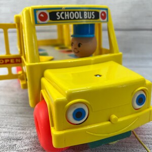 Vintage 1970s Fisher Price School Bus (#192) With Little People (#RPC ...