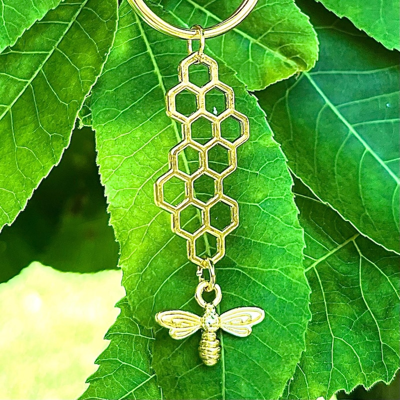 Bee Key Chain - Etsy