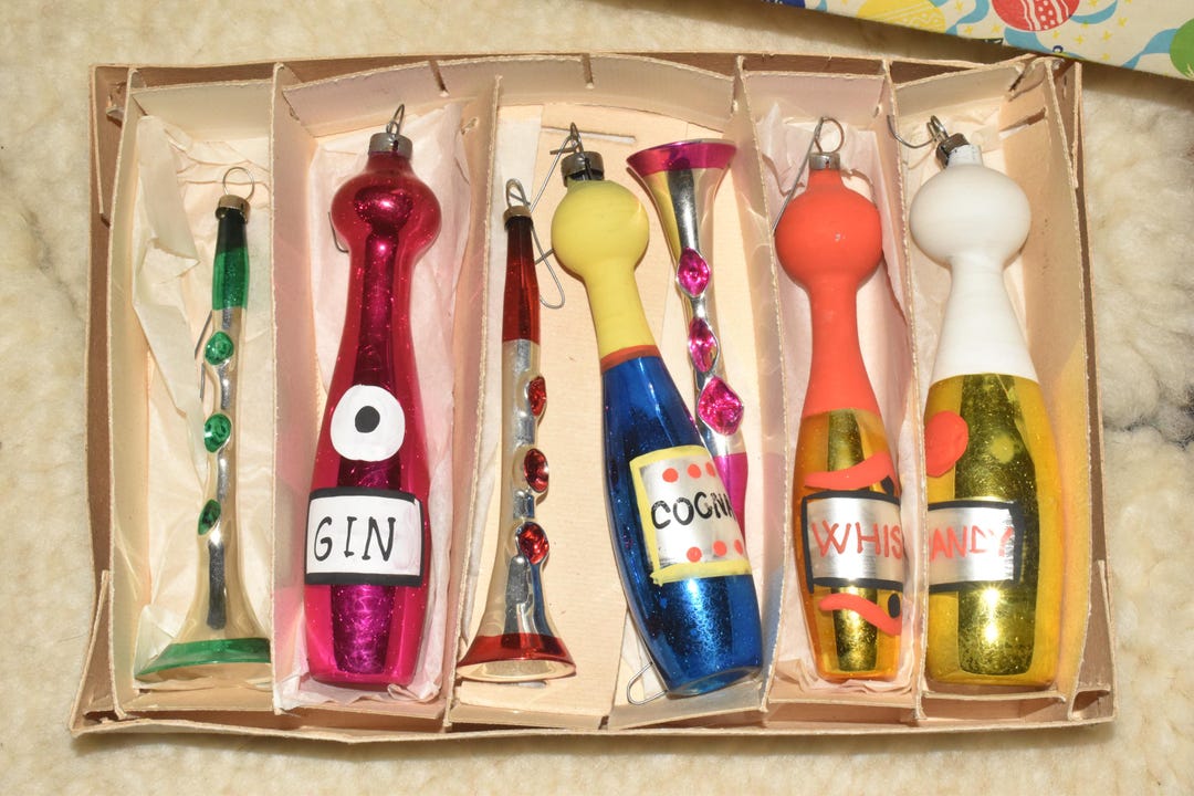 Vintage Set of Holiday Cheer Nye Vintage Drop Glass GIN Booze Ornaments ...