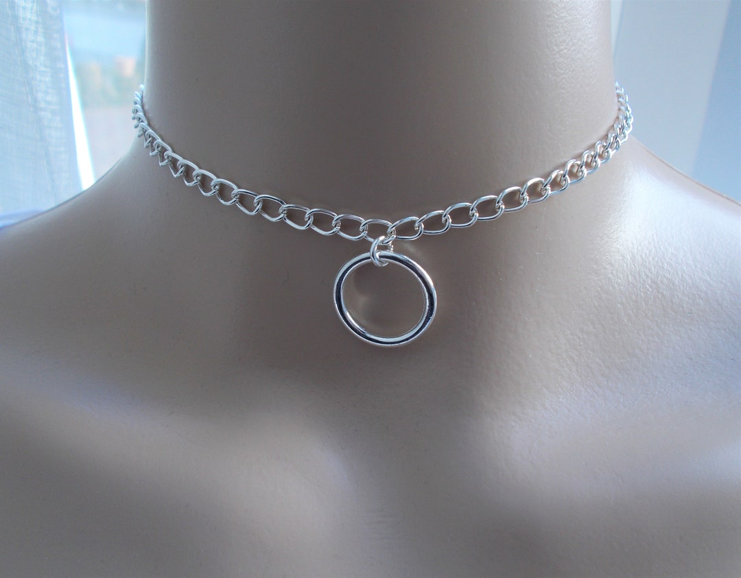 Silver Choker, a Chunky Chain Choker Necklace With Circle Charm, Ring ...