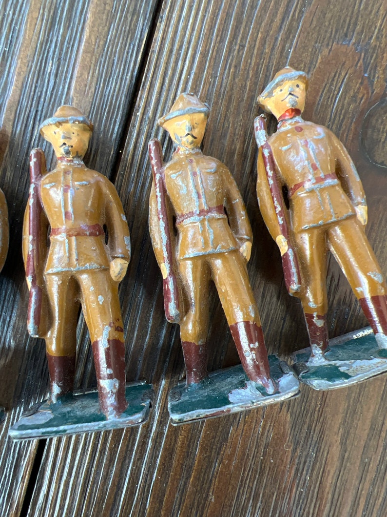 Vintage 1940s Collectible Toy Lead Soldier Set - Etsy