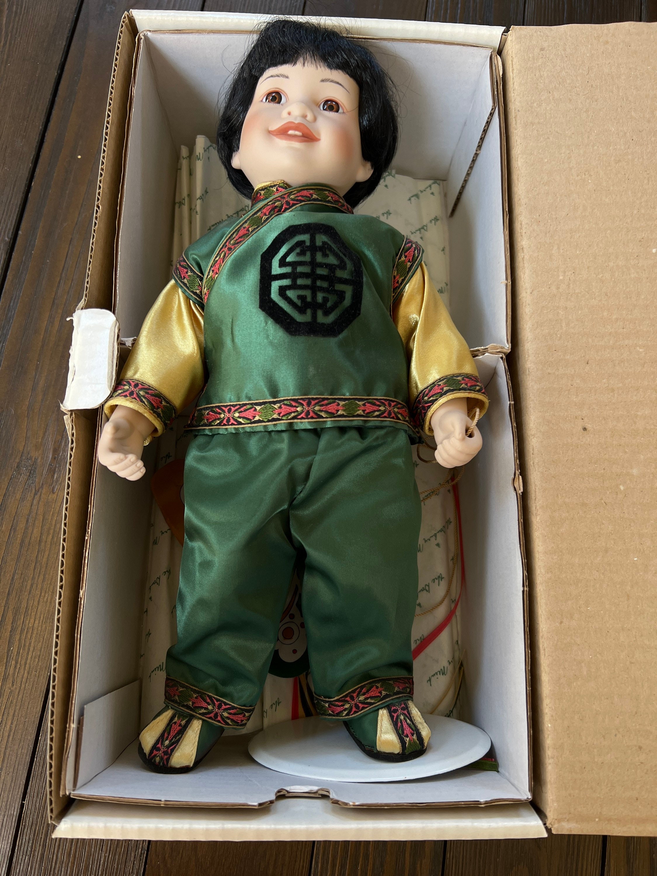 Danbury Mint Mao-mao Vintage, 1993 Japanese Boy in Traditional Clothing ...