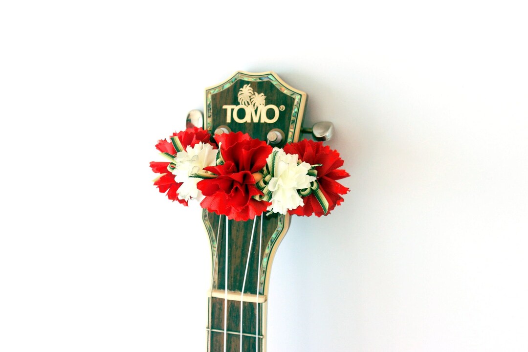 Hawaiian Ukulele Lei Carnation | Island Style Ukulele Strap & Deco ...