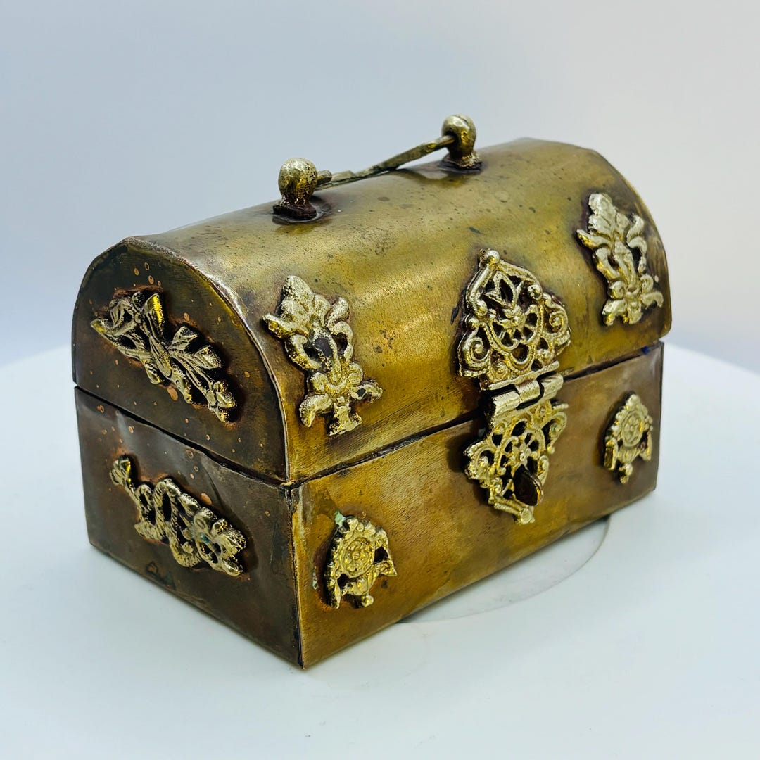 Vintage Miniature Copper Brass Treasure Chest Jewelry Box Trinket Box ...