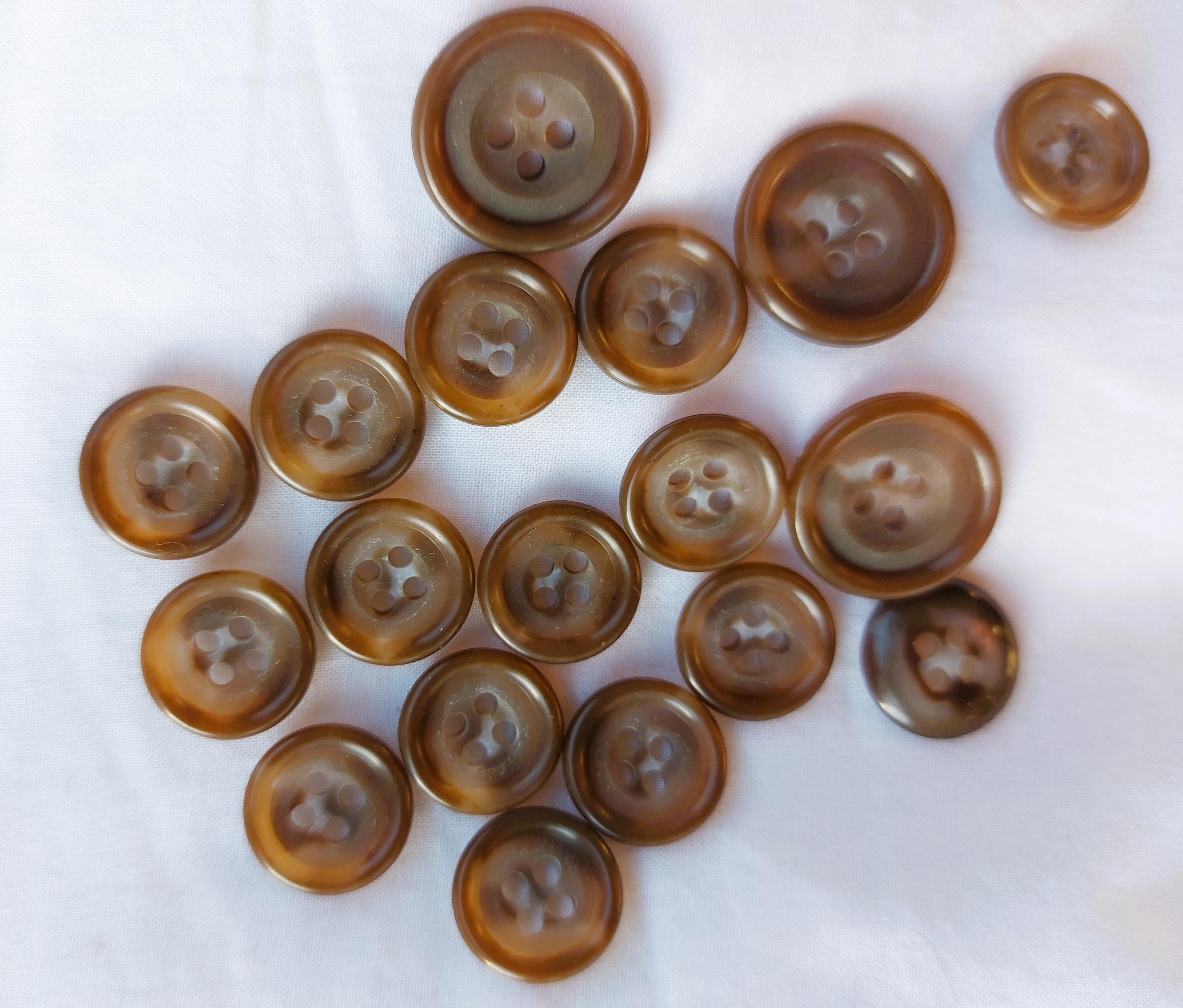 Amber Horn Buttons, High Quality Horn Buttons, 14mm 4 Hole Buttons ...
