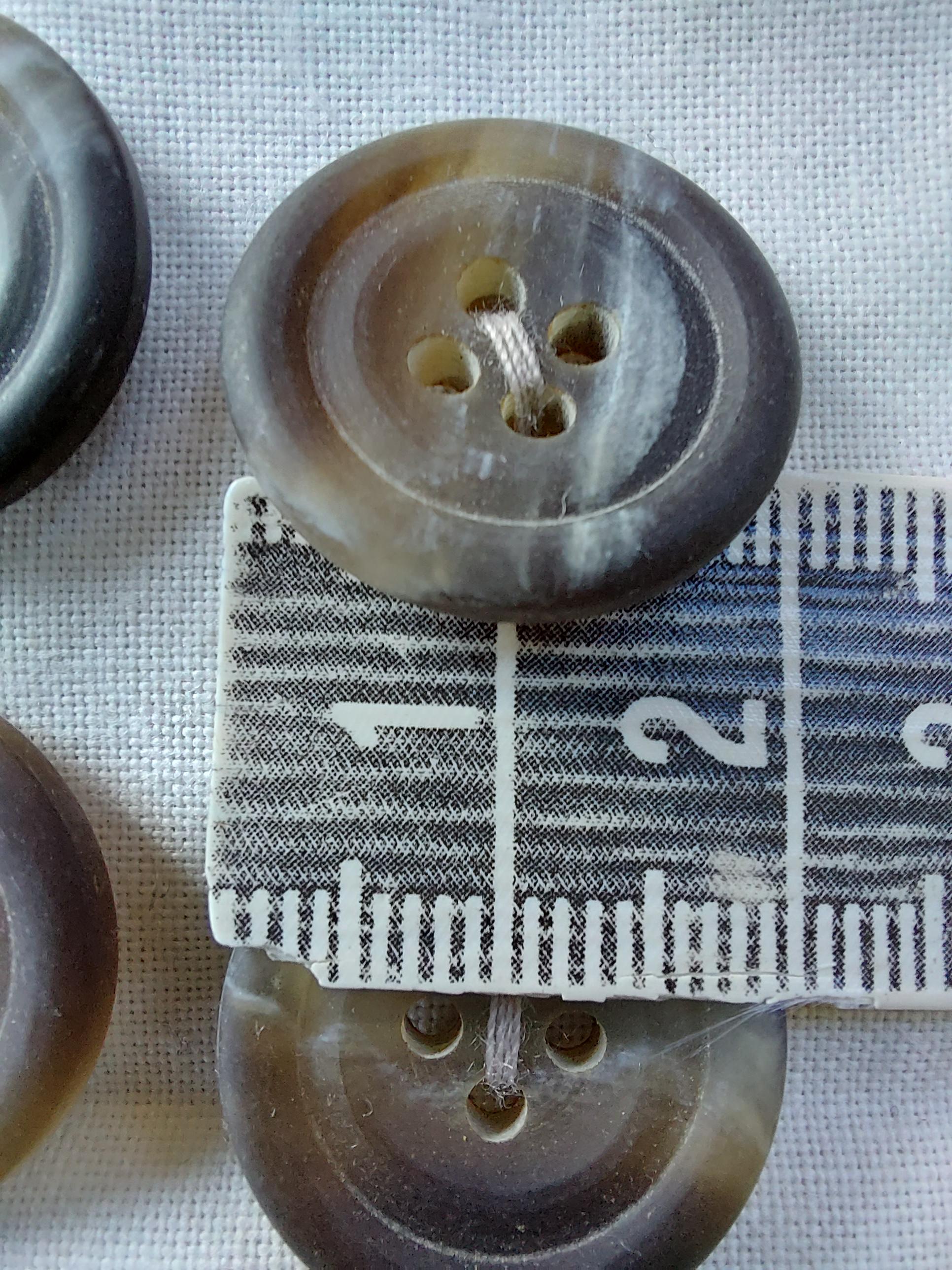 14mm Mottled Horn Buttons, 4-hole Brown Beige Buttons, Sewing Supplies ...